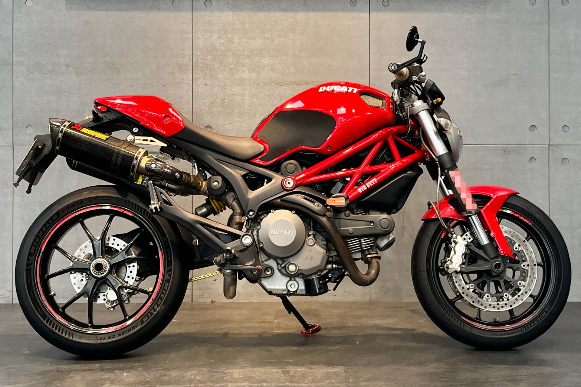 DUCATI